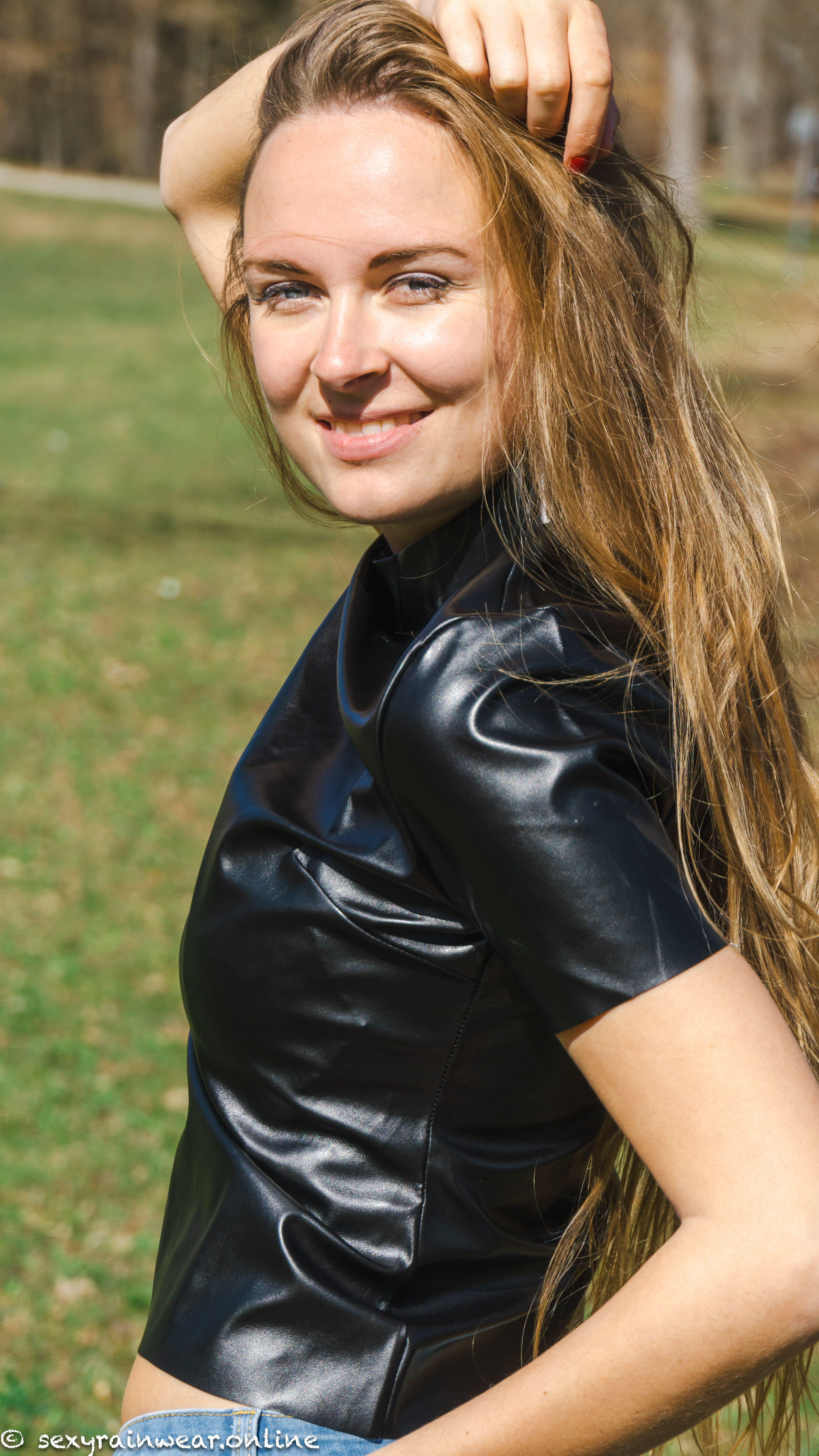 SEXYRAINWEAR.online | Black leather and black wellies